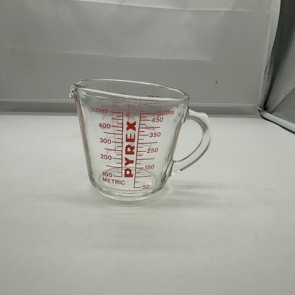 Pyrex | Kitchen | Vintage Pyrex 56 2 Cup Measuring Glass Red Lettering ...